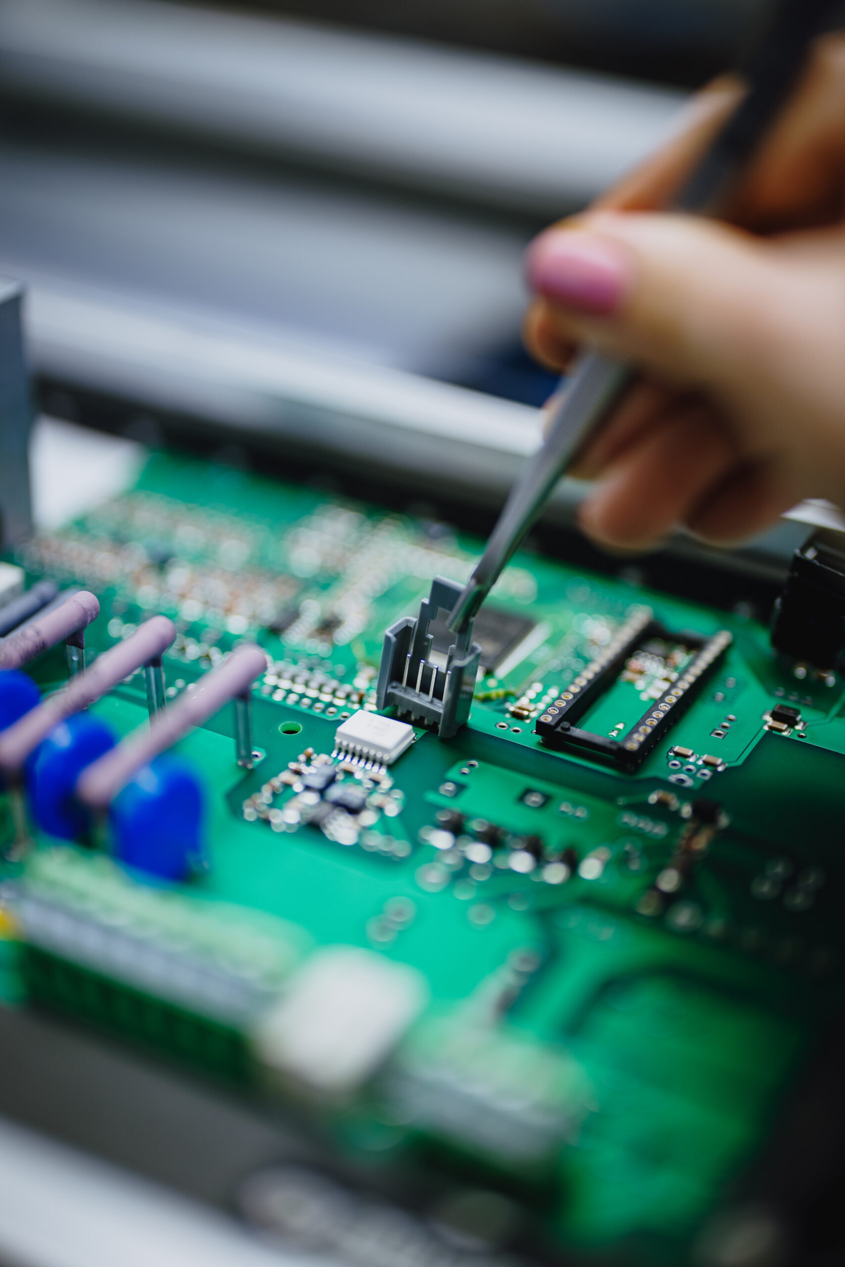 Prüf- und Labortechnik - REO AG – EMV-Komponenten, Drosseln, Drossel, HF-Transformatoren ...